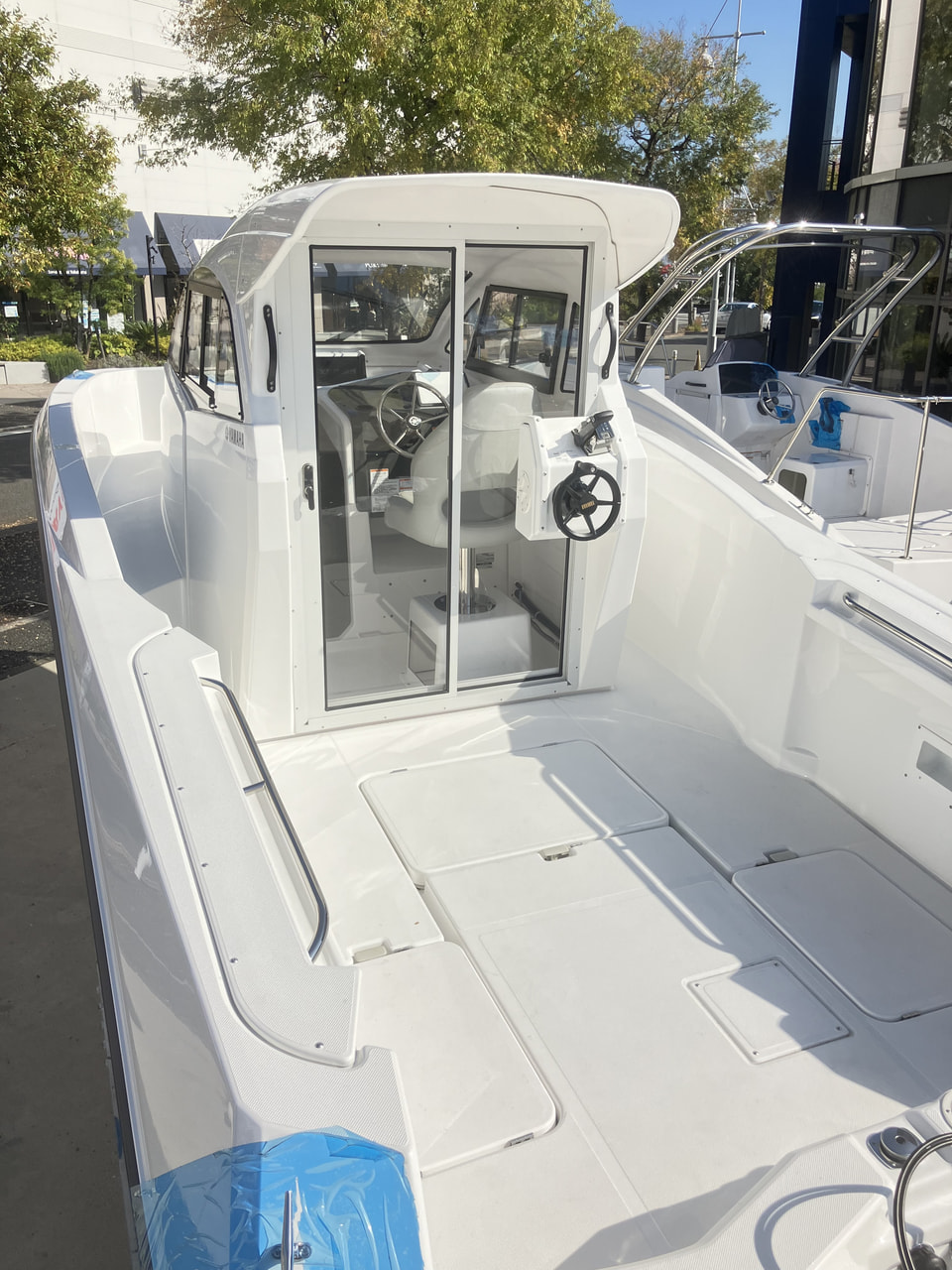 YFR-24EX F175 FSR [ 横浜店 ] - 展示艇・中古艇 | ヤマハボート横浜店・西宮店